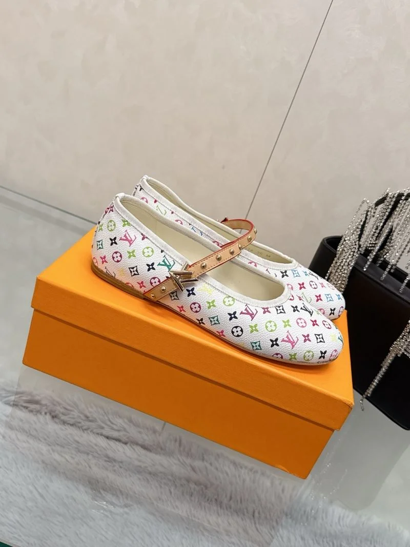 Louis Vuitton Flat Shoes