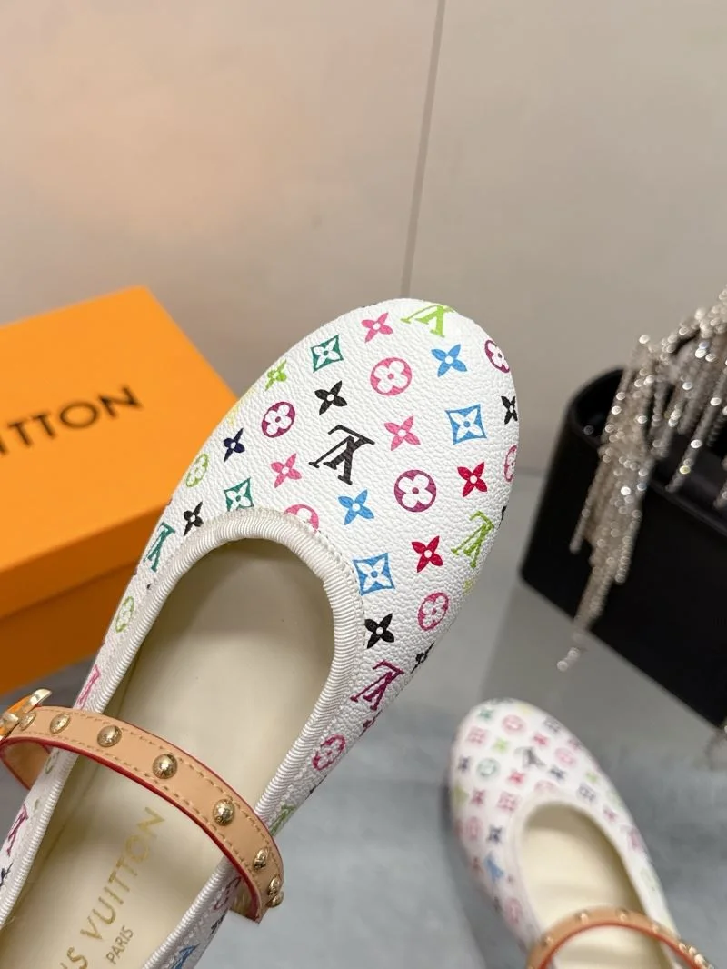 Louis Vuitton Flat Shoes
