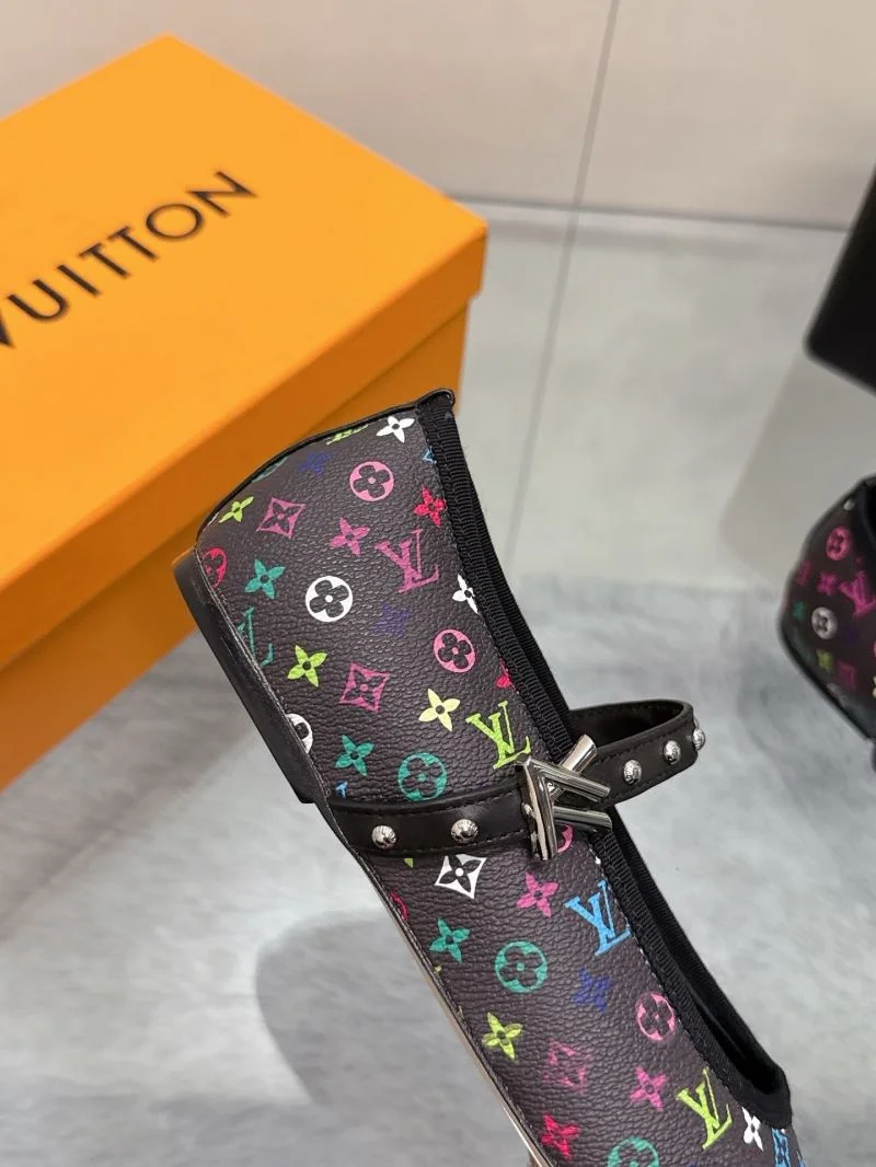 Exact replica Louis Vuitton Flat Shoes