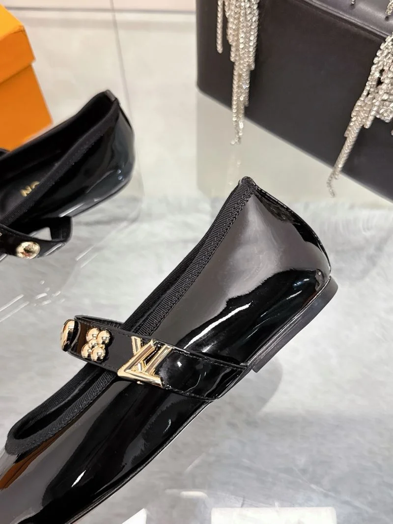 Affordable Louis Vuitton Flat Shoes