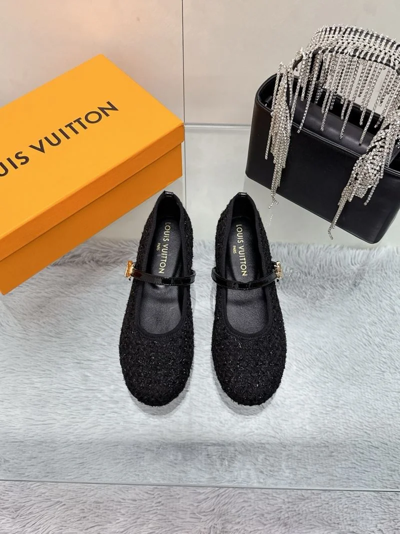 Louis Vuitton Flat Shoes