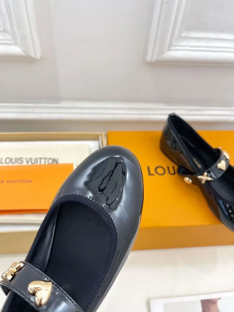 Mirror quality Louis Vuitton Flat Shoes