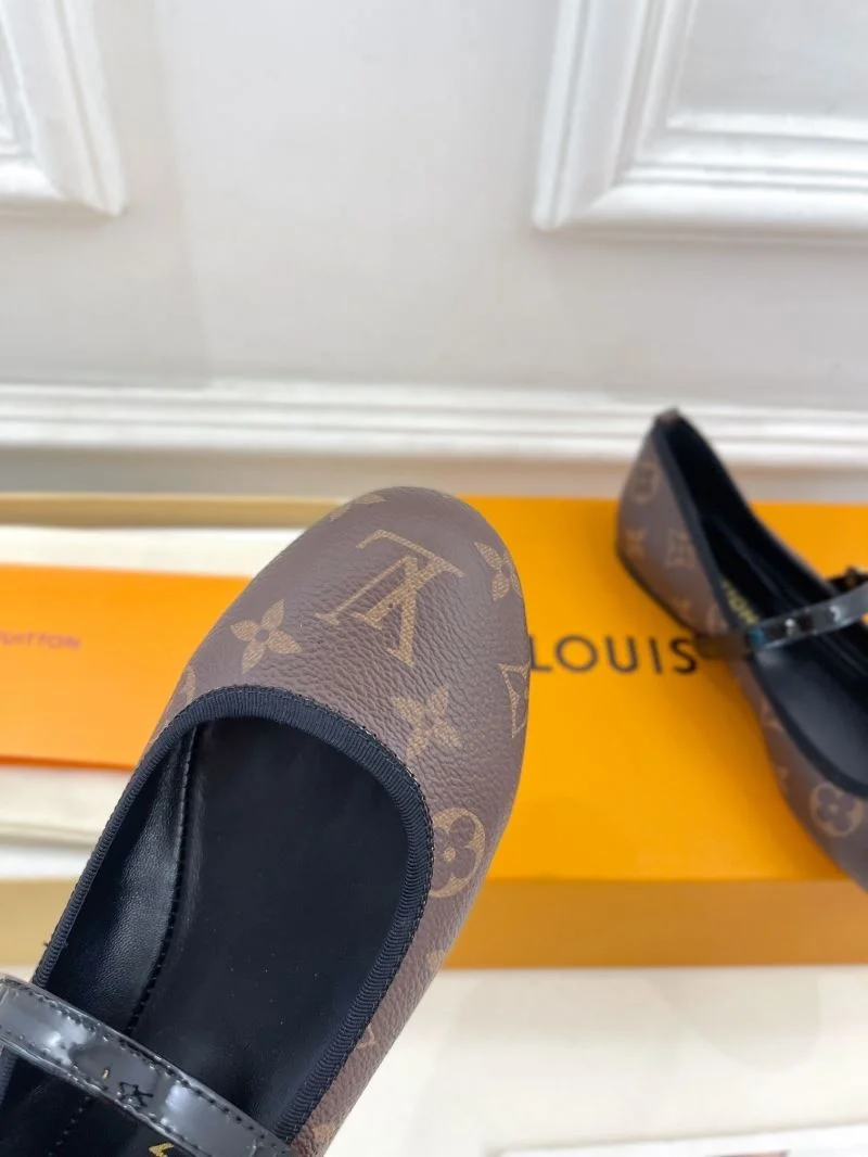 Original Louis Vuitton Flat Shoes