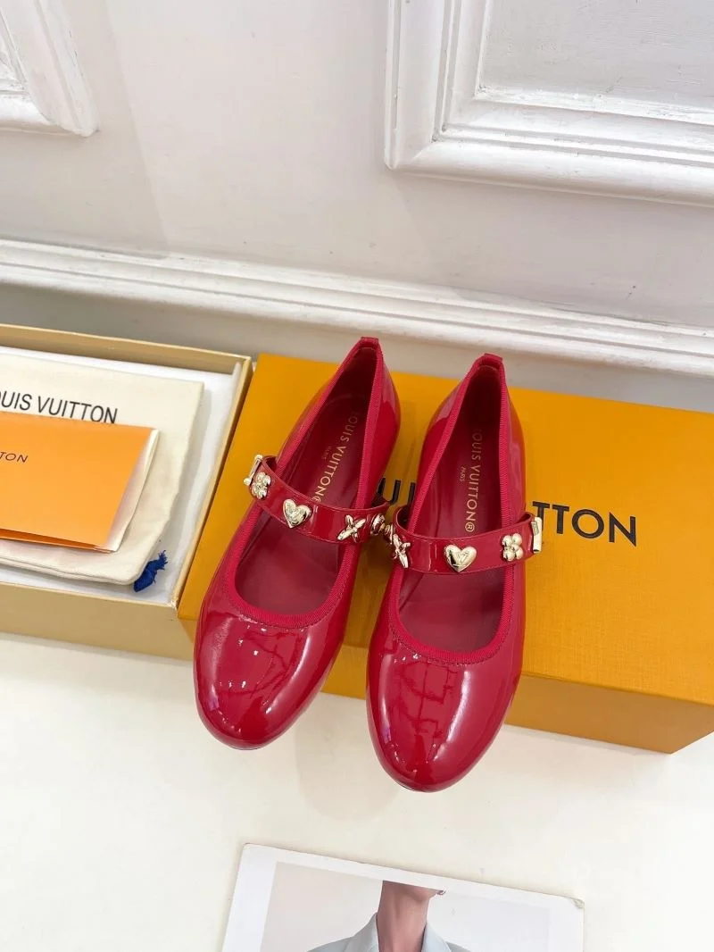 Louis Vuitton Flat Shoes