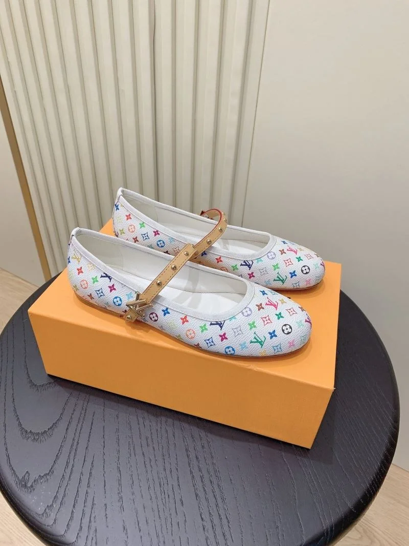 Low-cost Louis Vuitton Flat Shoes