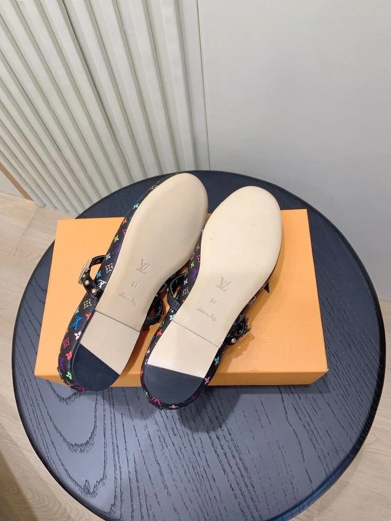 Louis Vuitton Flat Shoes