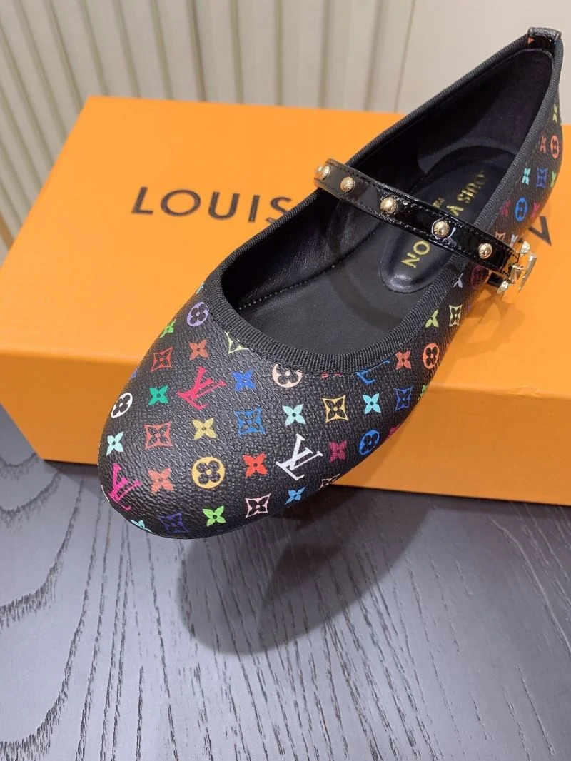 Louis Vuitton Flat Shoes