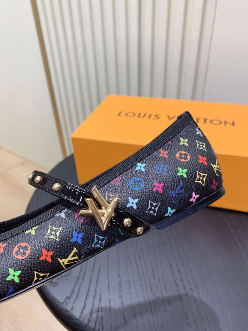 Louis Vuitton Flat Shoes