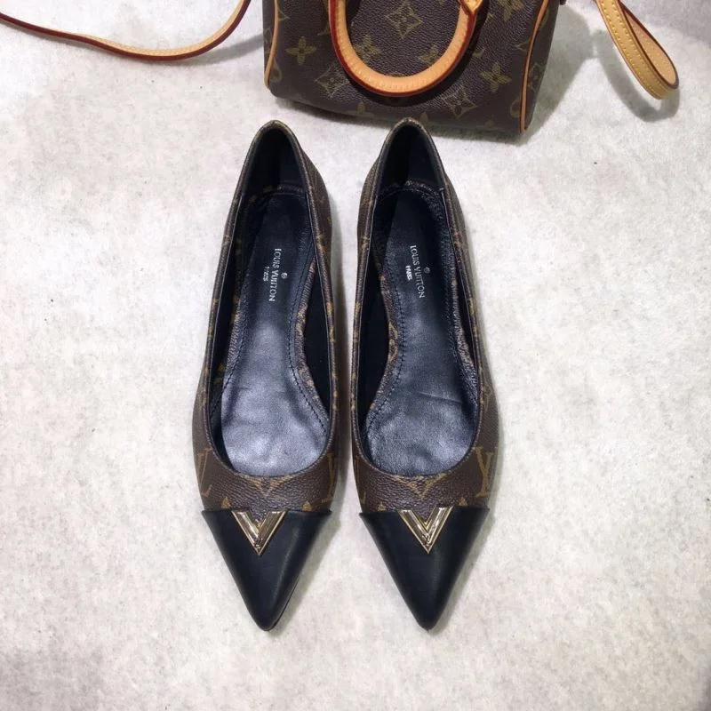 Brand-authenticated Louis Vuitton Flat Shoes