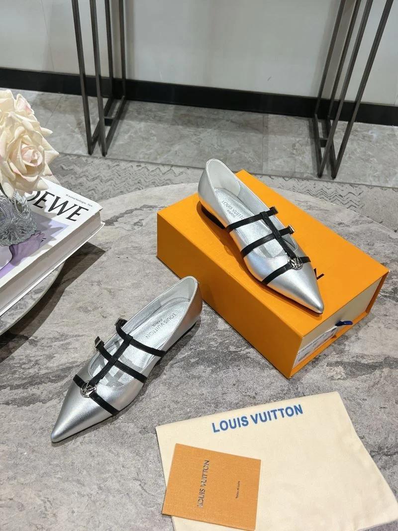 Indistinguishable Louis Vuitton Flat Shoes