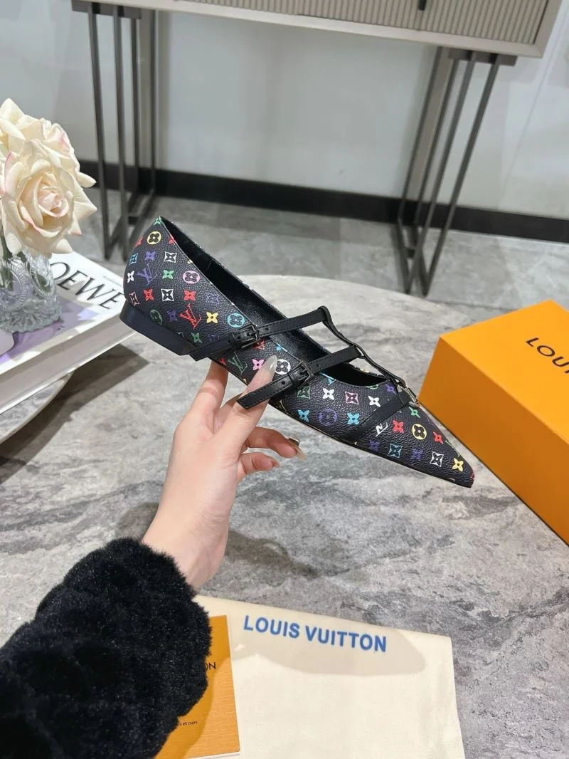 Inexpensive Louis Vuitton Flat Shoes