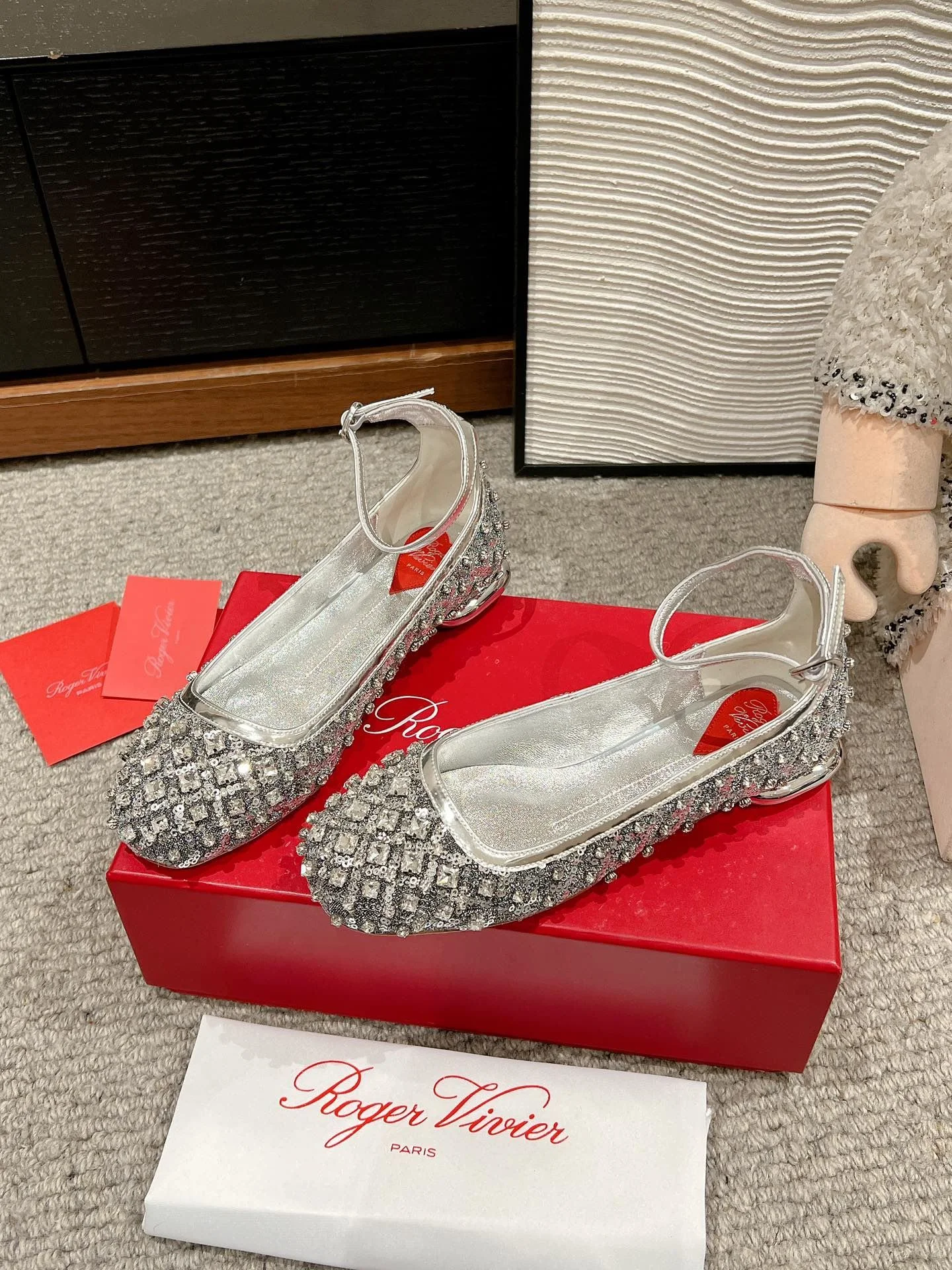 Louis Vuitton Flat Shoes