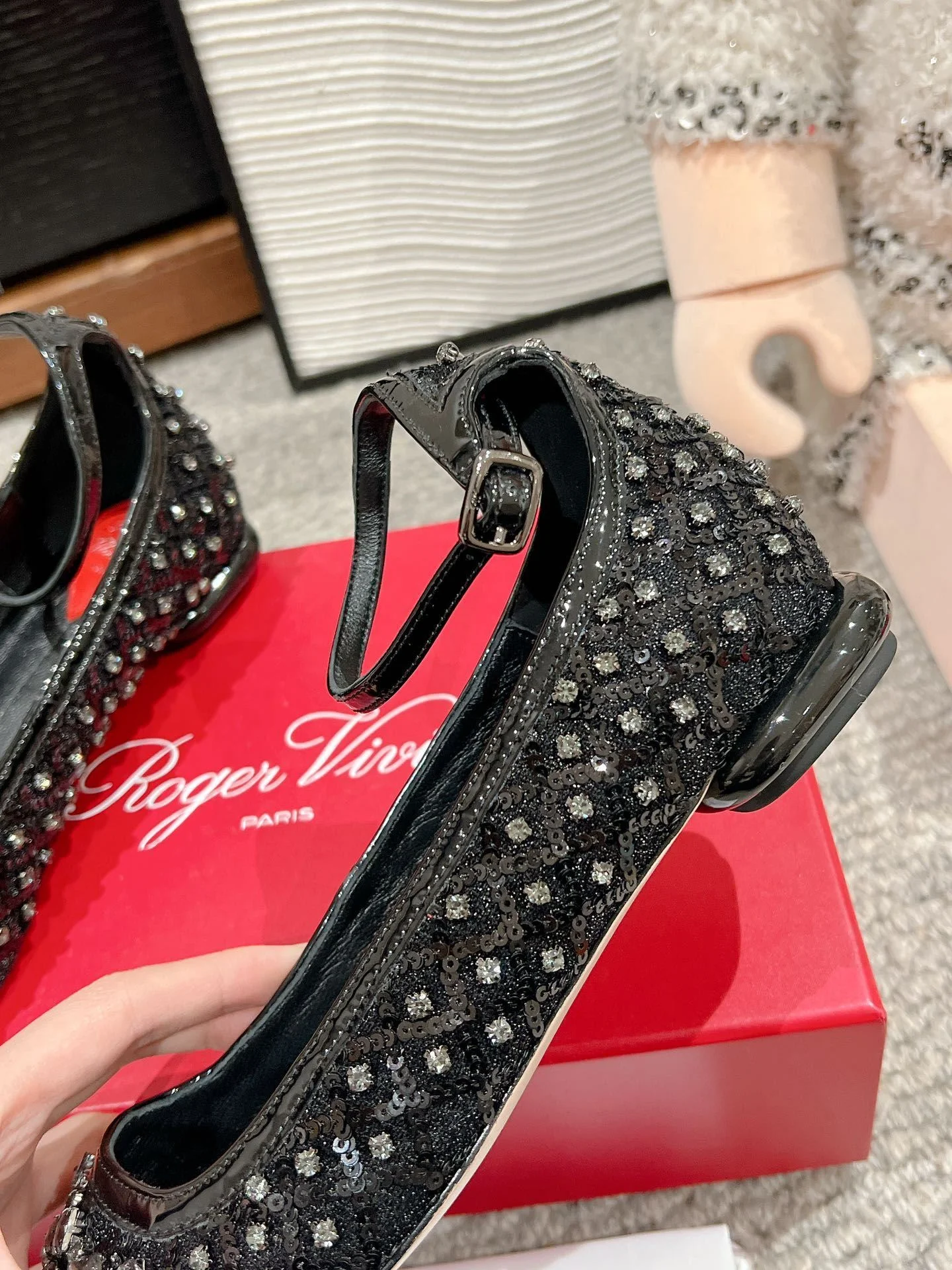 Louis Vuitton Flat Shoes