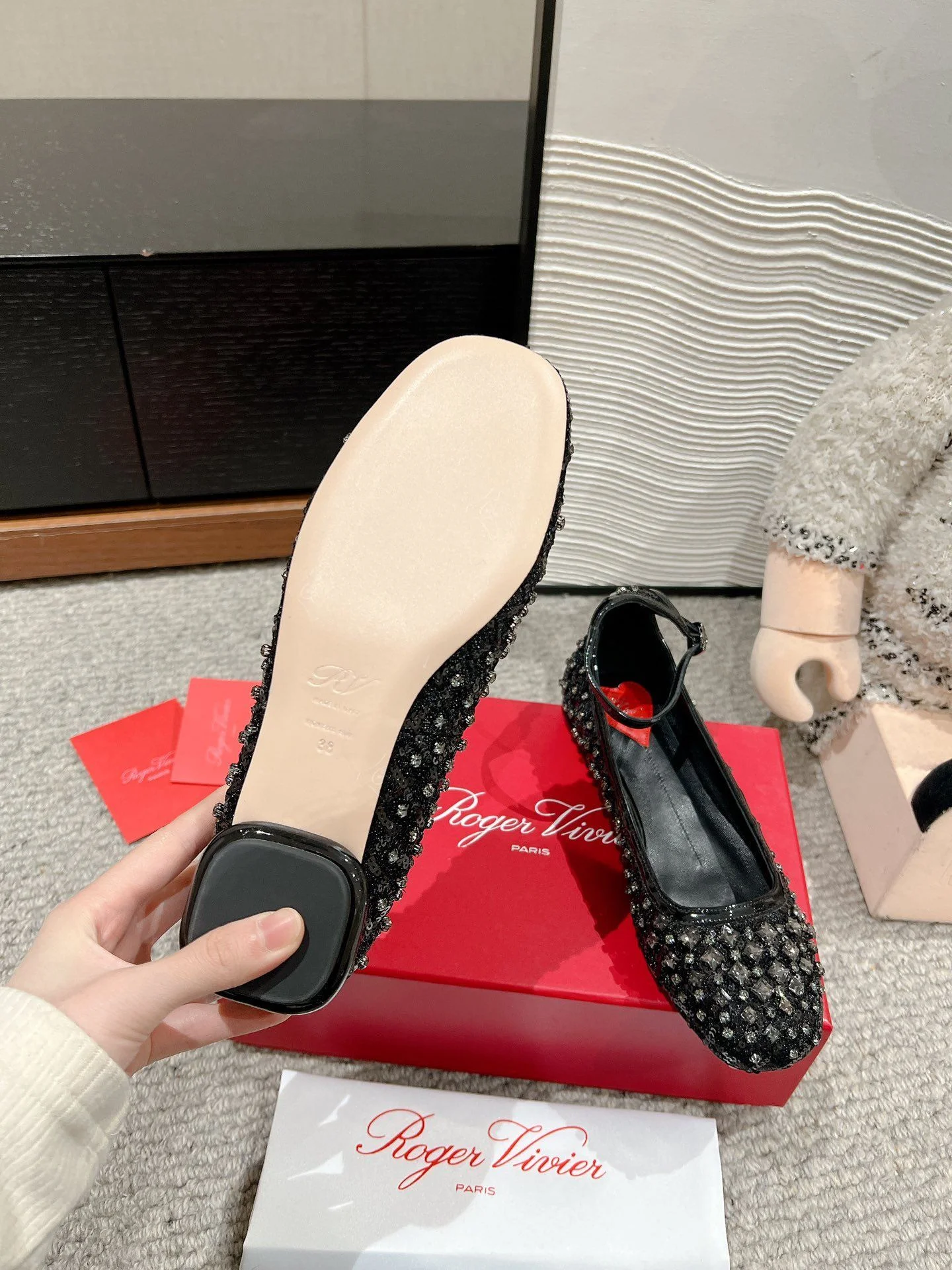 Louis Vuitton Flat Shoes