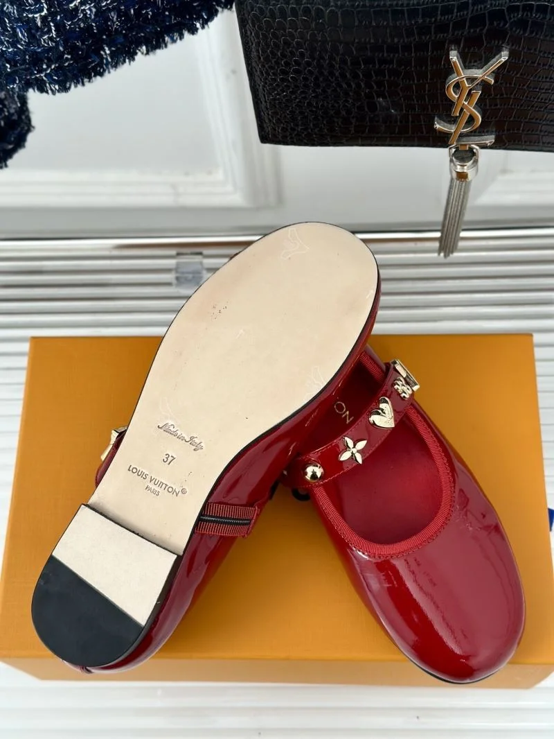 Factory-made Louis Vuitton Flat Shoes