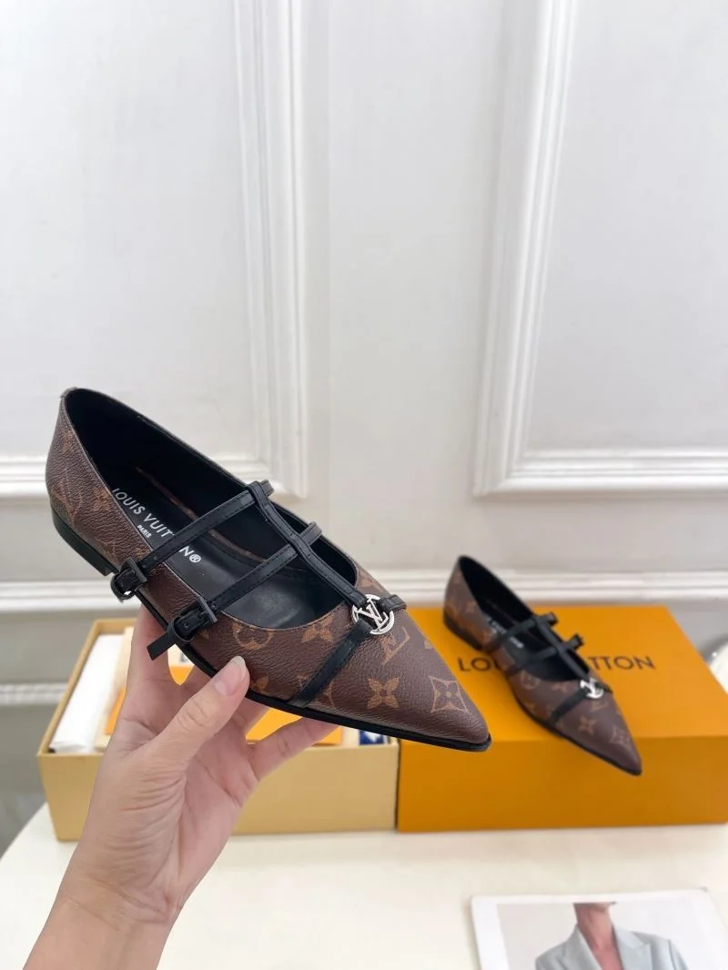 Cut-rate Louis Vuitton Flat Shoes