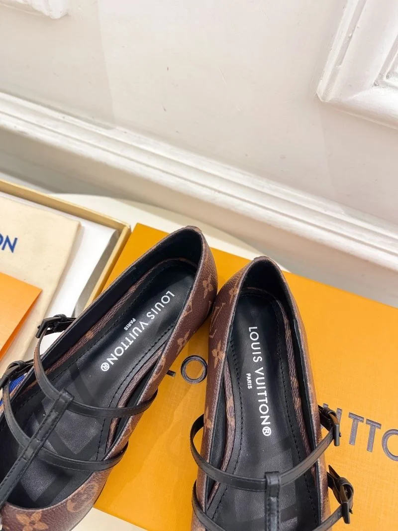 Cut-rate Louis Vuitton Flat Shoes