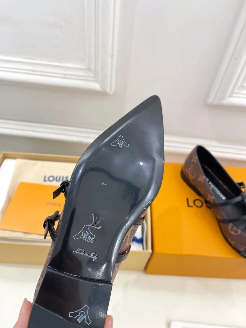 Cut-rate Louis Vuitton Flat Shoes