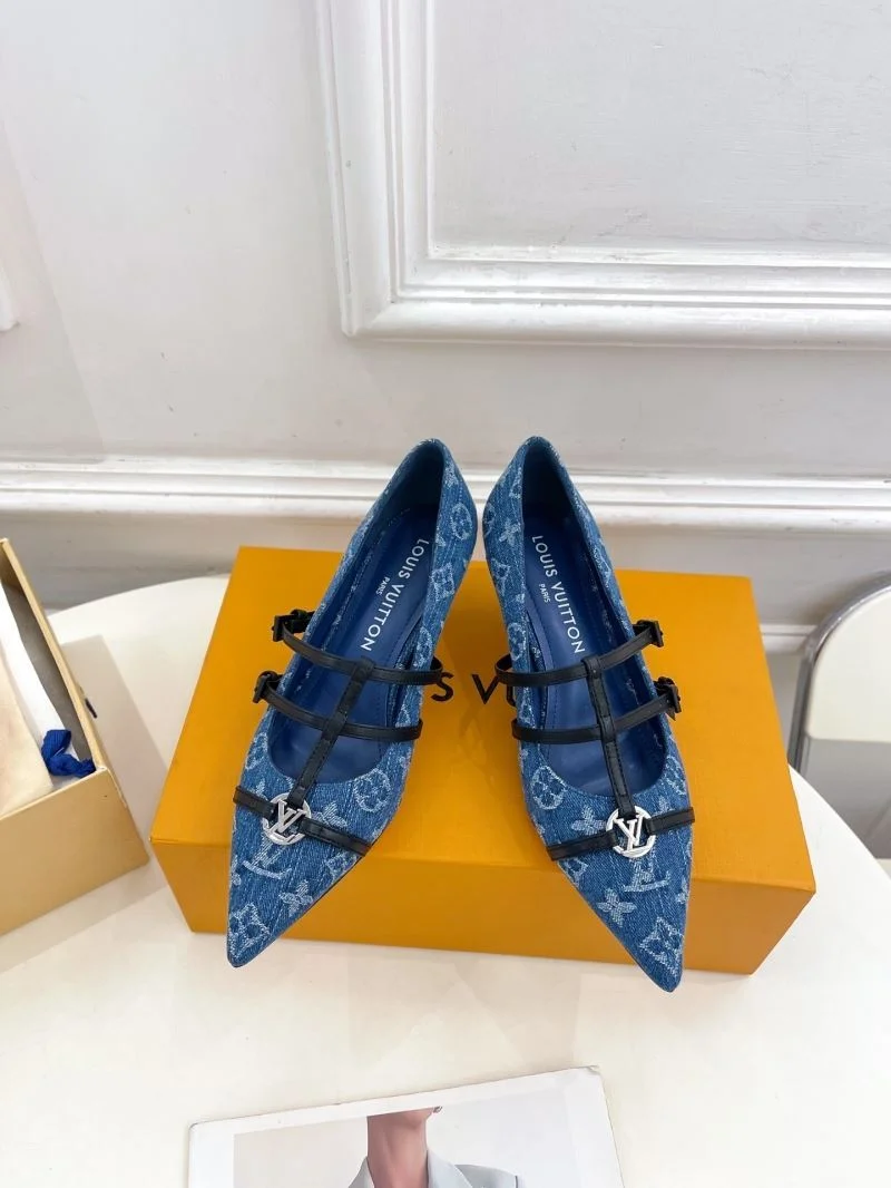 Louis Vuitton Flat Shoes