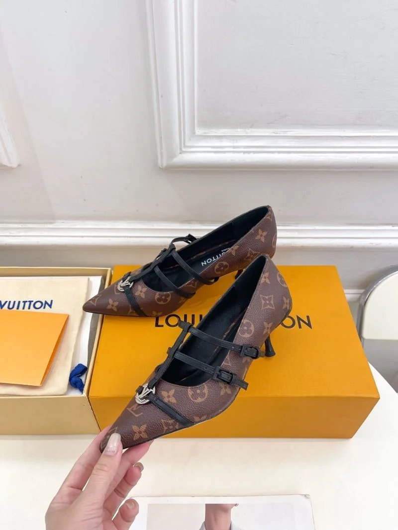Inexpensive Louis Vuitton Flat Shoes