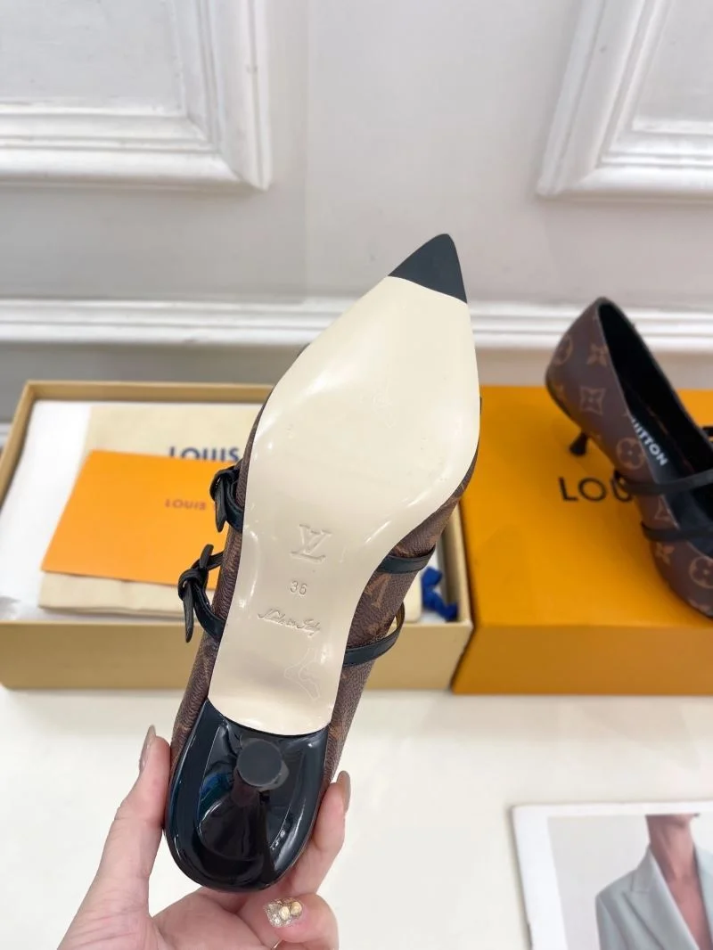 Inexpensive Louis Vuitton Flat Shoes
