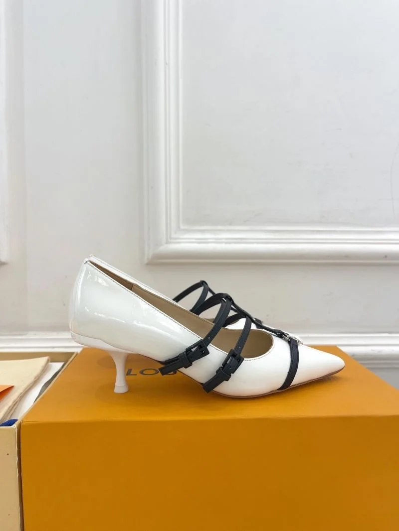 Louis Vuitton Flat Shoes