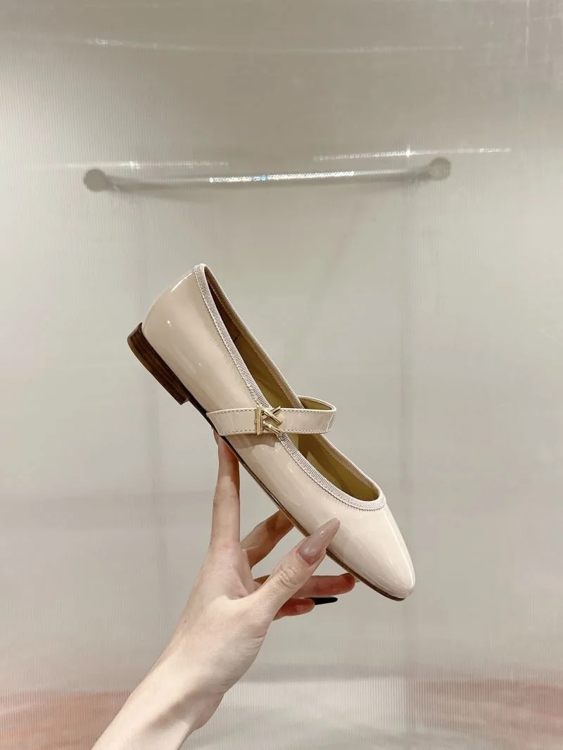 Precise copy Louis Vuitton Flat Shoes