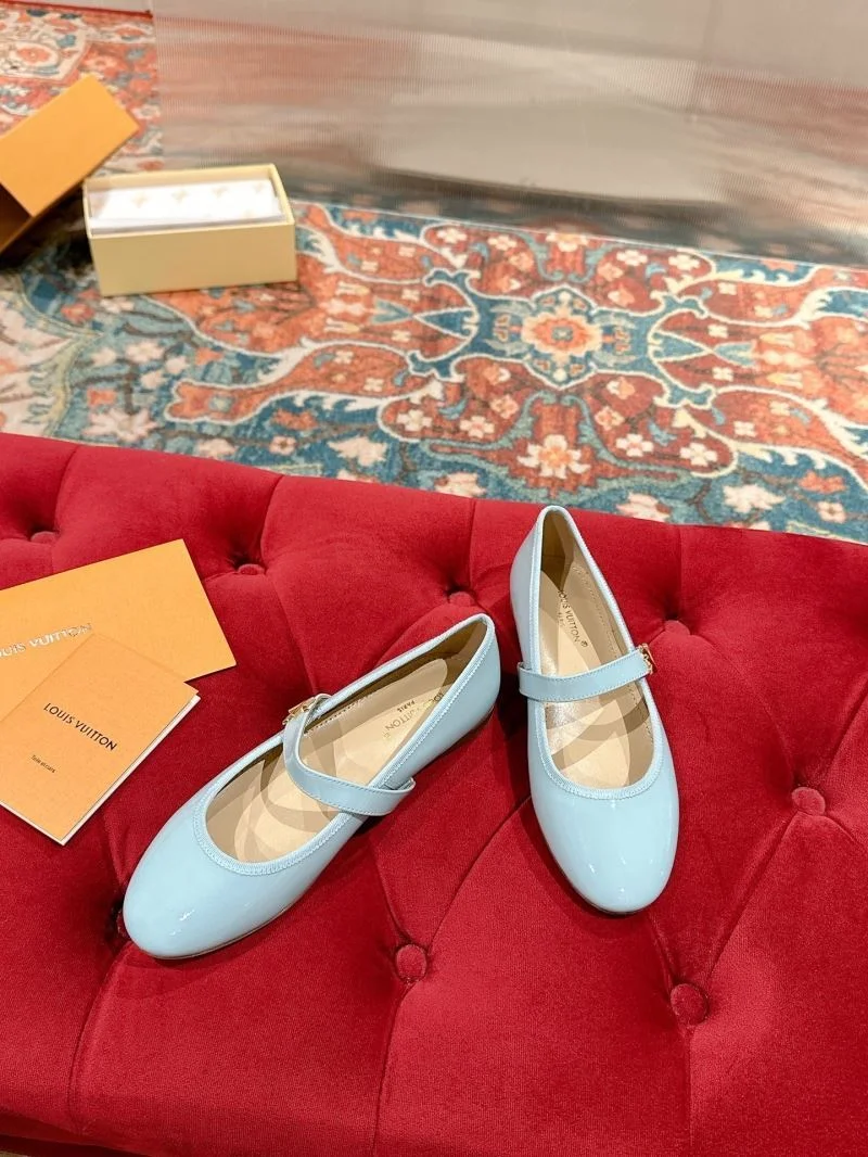 High fidelity Louis Vuitton Flat Shoes