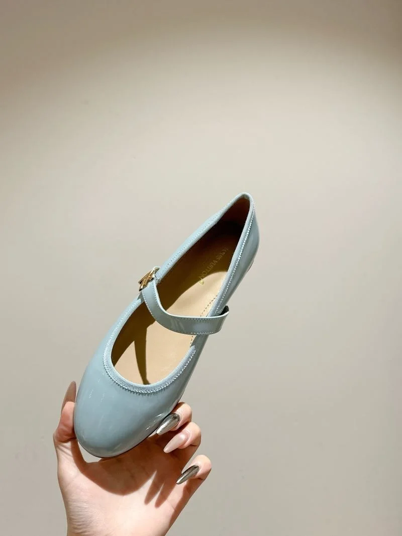 High fidelity Louis Vuitton Flat Shoes