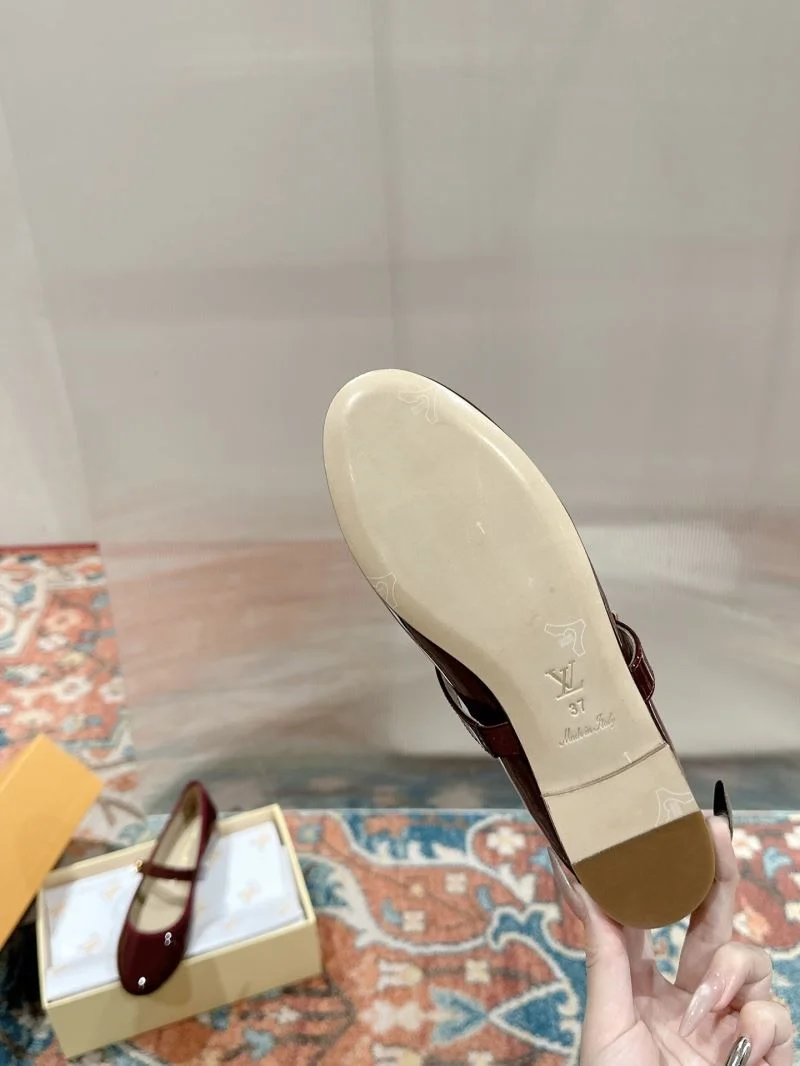 High fidelity Louis Vuitton Flat Shoes