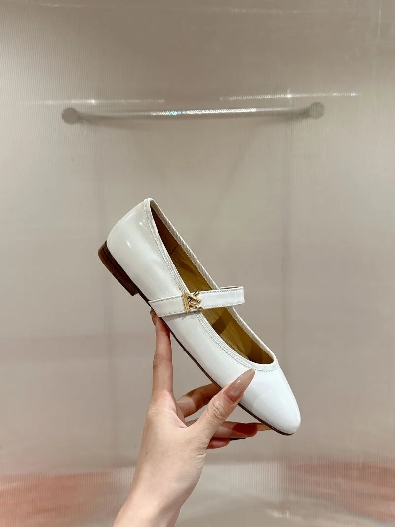 Louis Vuitton Flat Shoes