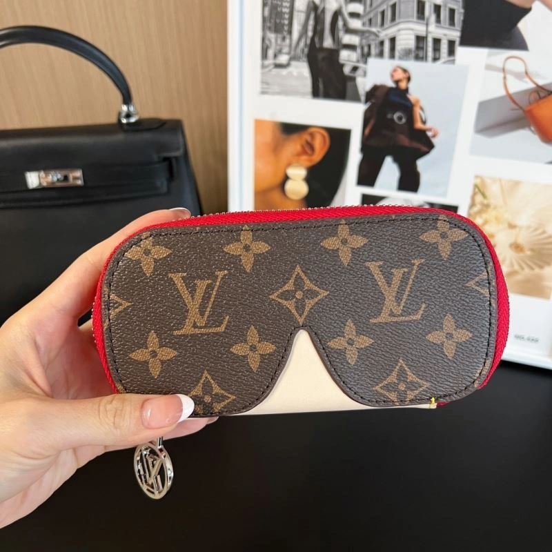Louis Vuitton Glass Boxes