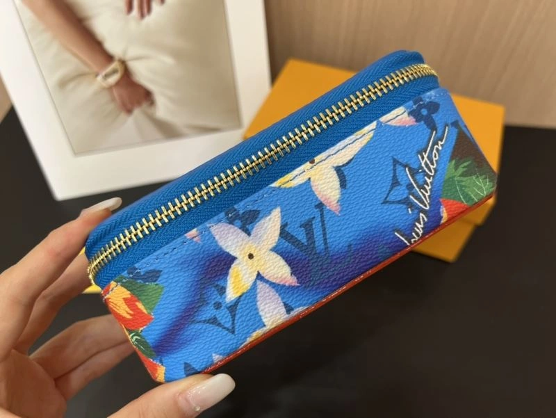Discounted Louis Vuitton Glass Boxes