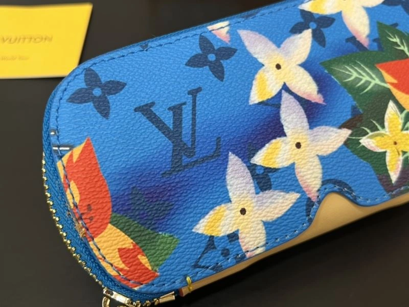 Discounted Louis Vuitton Glass Boxes