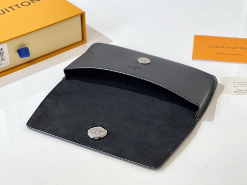 1:1 copy Louis Vuitton Glass Boxes