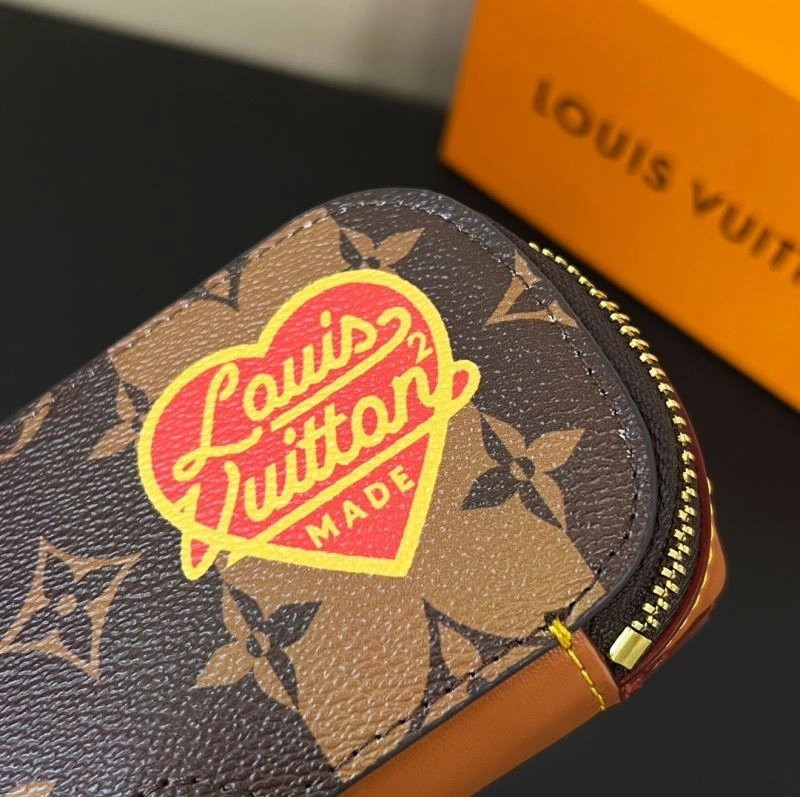 Bargain Louis Vuitton Glass Boxes