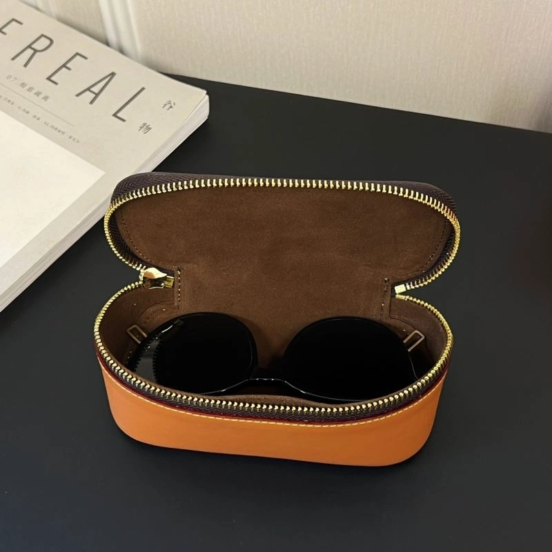 Bargain Louis Vuitton Glass Boxes