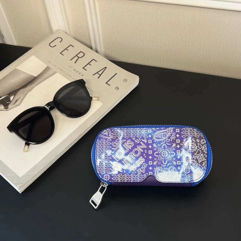Budget-friendly Louis Vuitton Glass Boxes