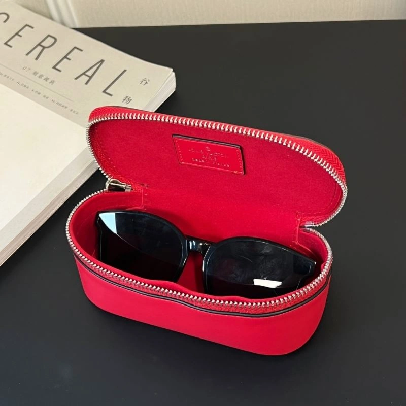 1:1 copy Louis Vuitton Glass Boxes