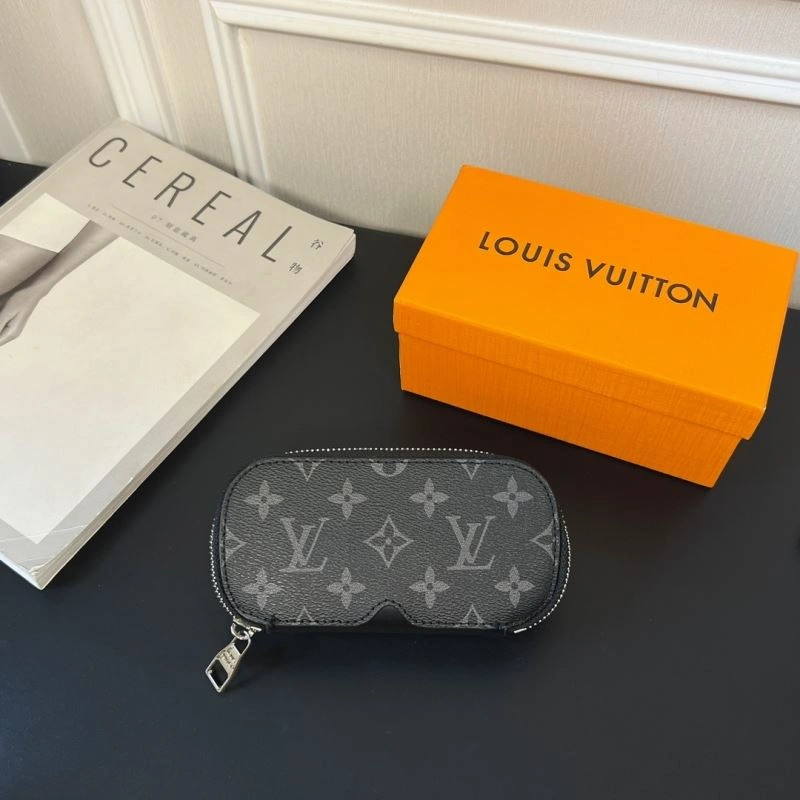 Bargain Louis Vuitton Glass Boxes