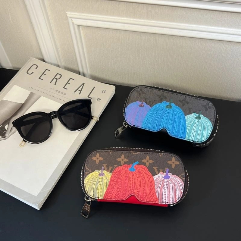 Louis Vuitton Glass Boxes