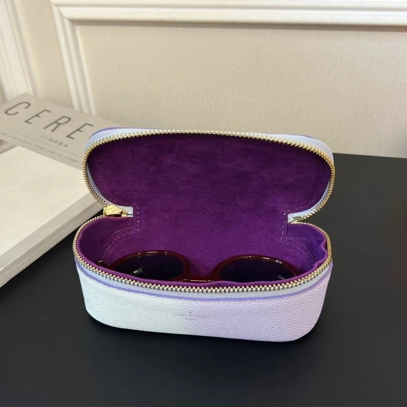 Perfect replica Louis Vuitton Glass Boxes