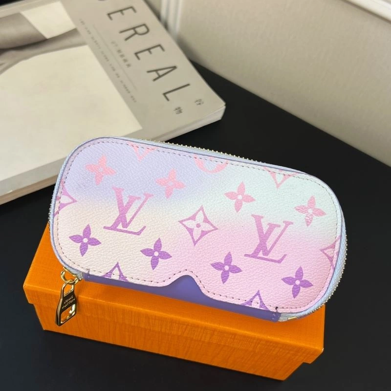 Perfect replica Louis Vuitton Glass Boxes