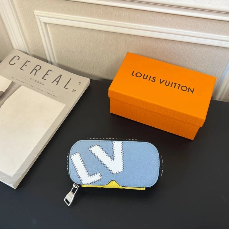 Brand-authenticated Louis Vuitton Glass Boxes