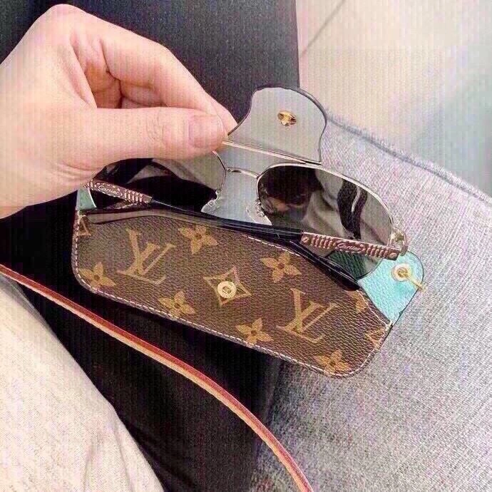 OEM Louis Vuitton Glass Boxes