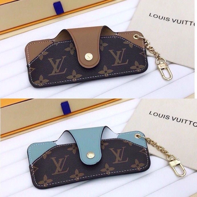 Louis Vuitton Glass Boxes