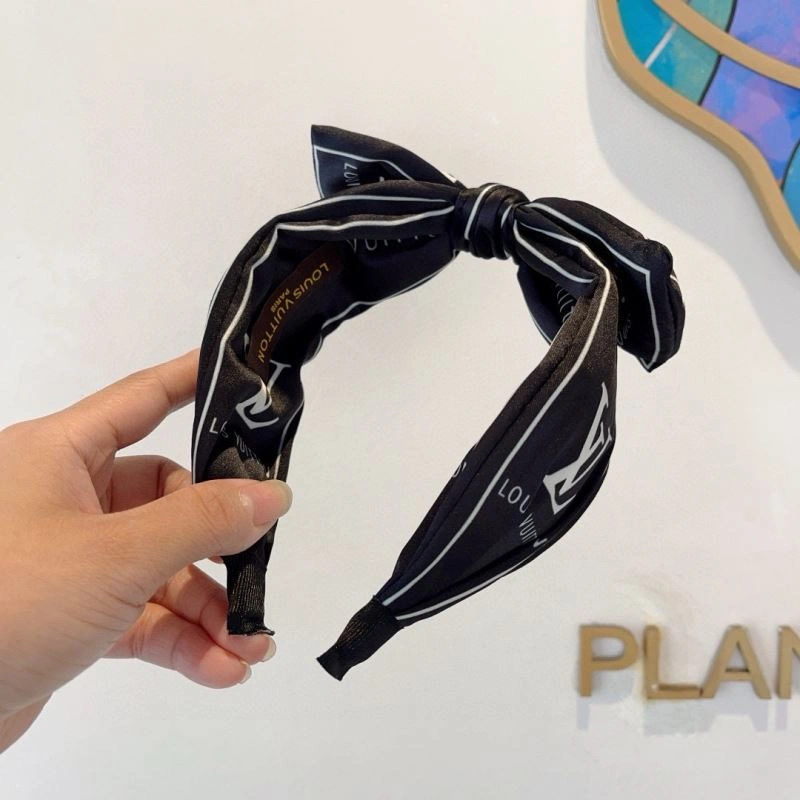 Precise copy Louis Vuitton Hair Hoop
