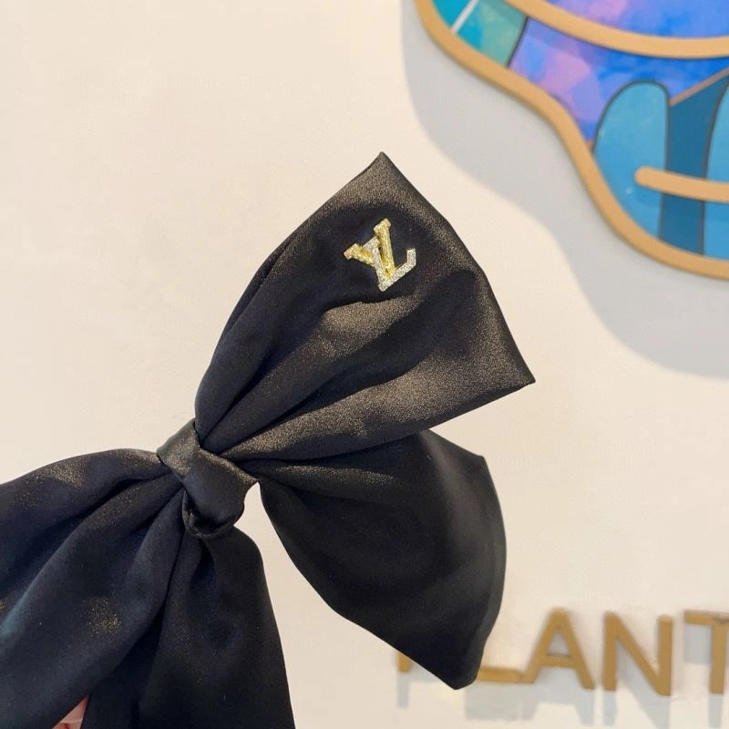 Low-cost Louis Vuitton Hair Hoop