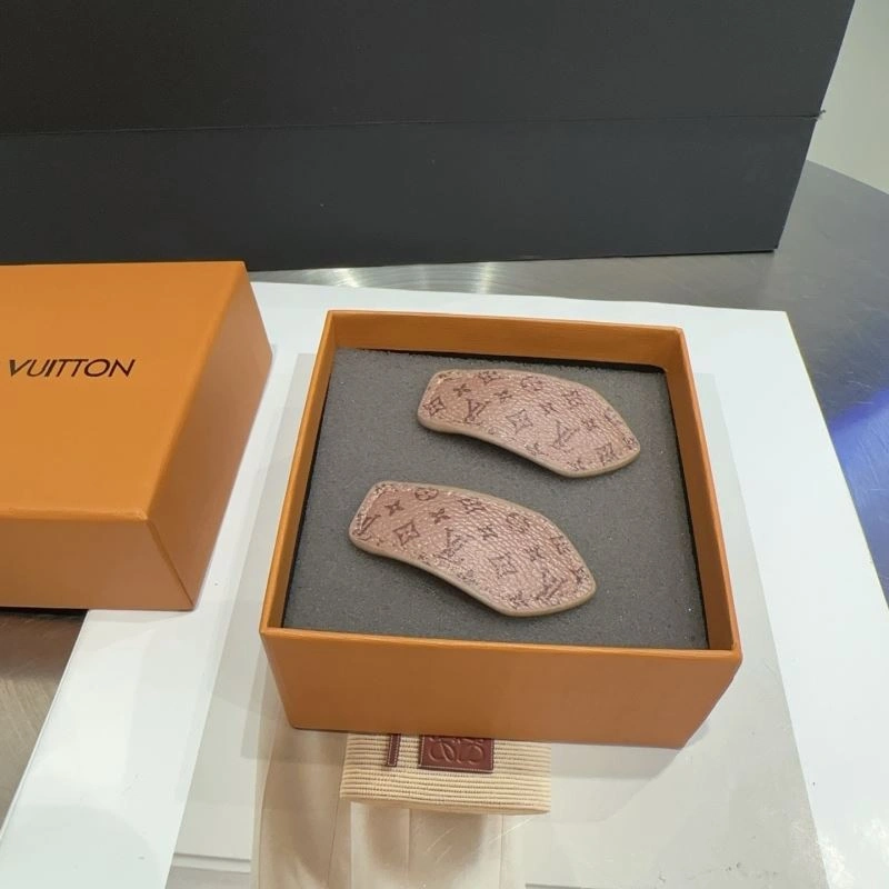 Accurate model Louis Vuitton Hair Hoop