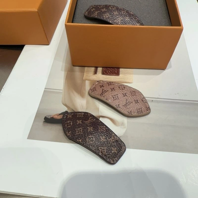 Accurate model Louis Vuitton Hair Hoop